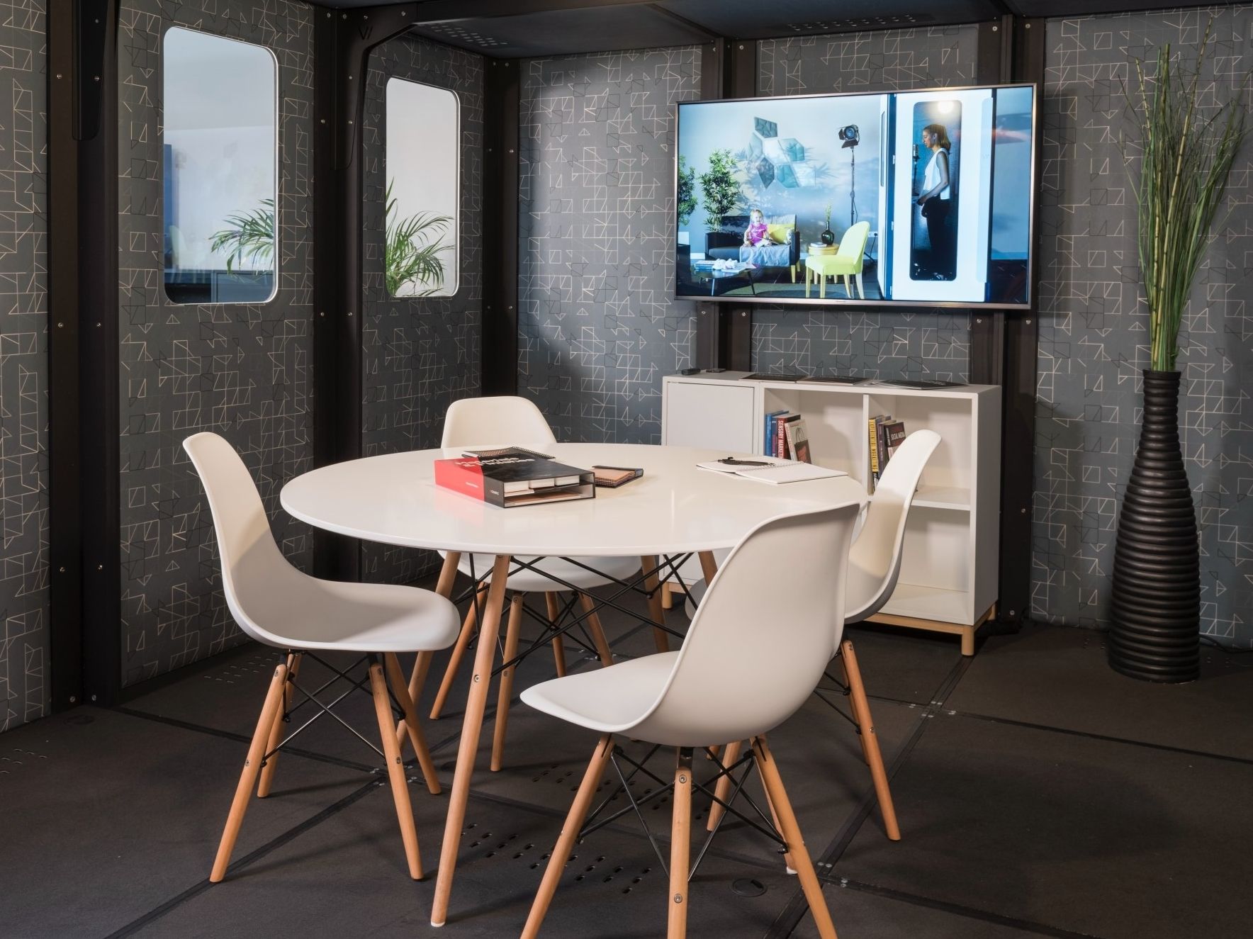 VICBOOTH OFFICE CONFERENCE BOOTH - 3x4 Office booth By Vicoustic