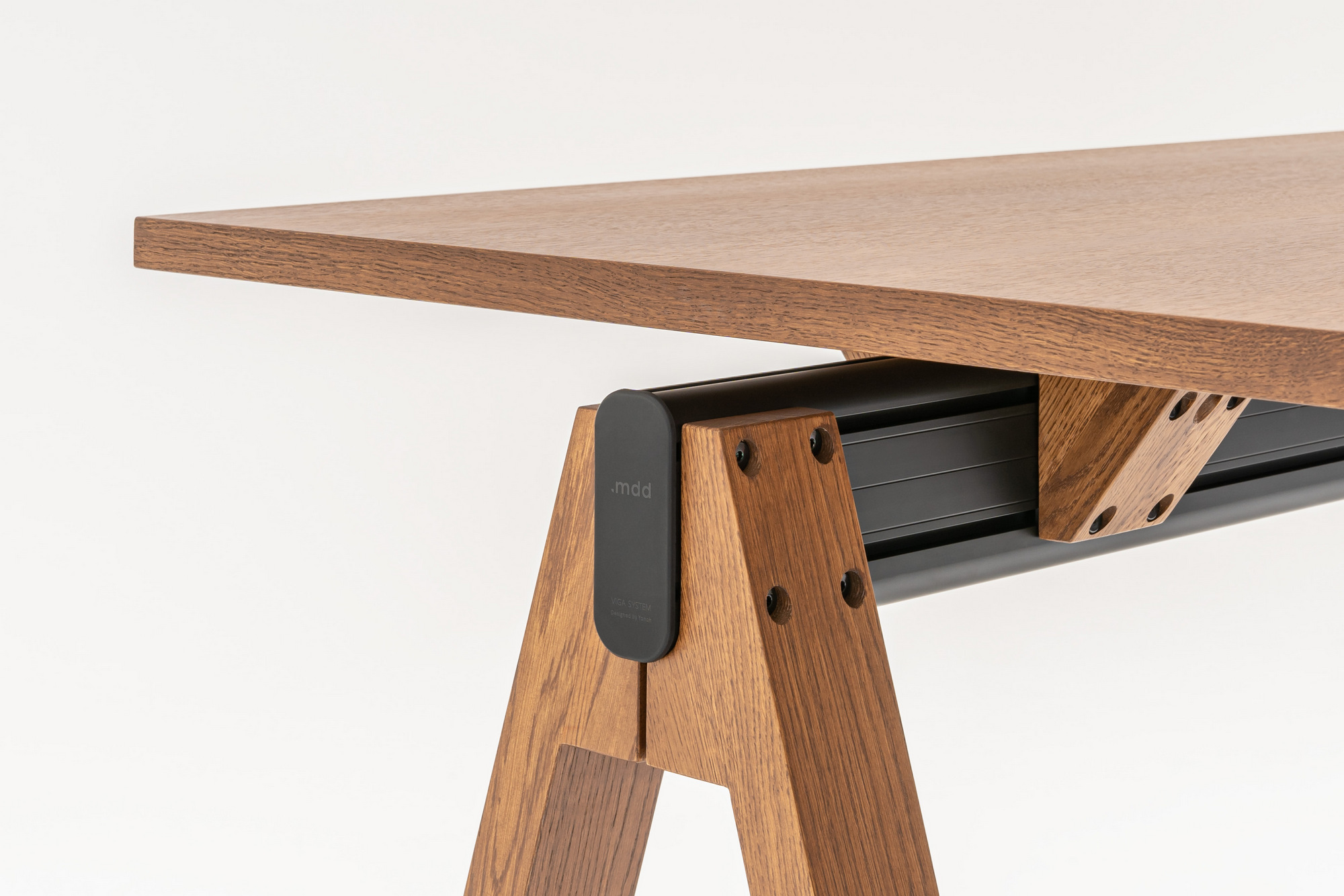 VIGA Rectangular wooden High meeting table By MDD | design YONOH