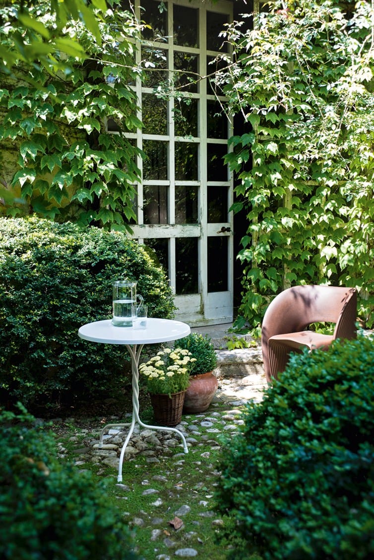 VIGNA | Chair By Magis design Martino Gamper