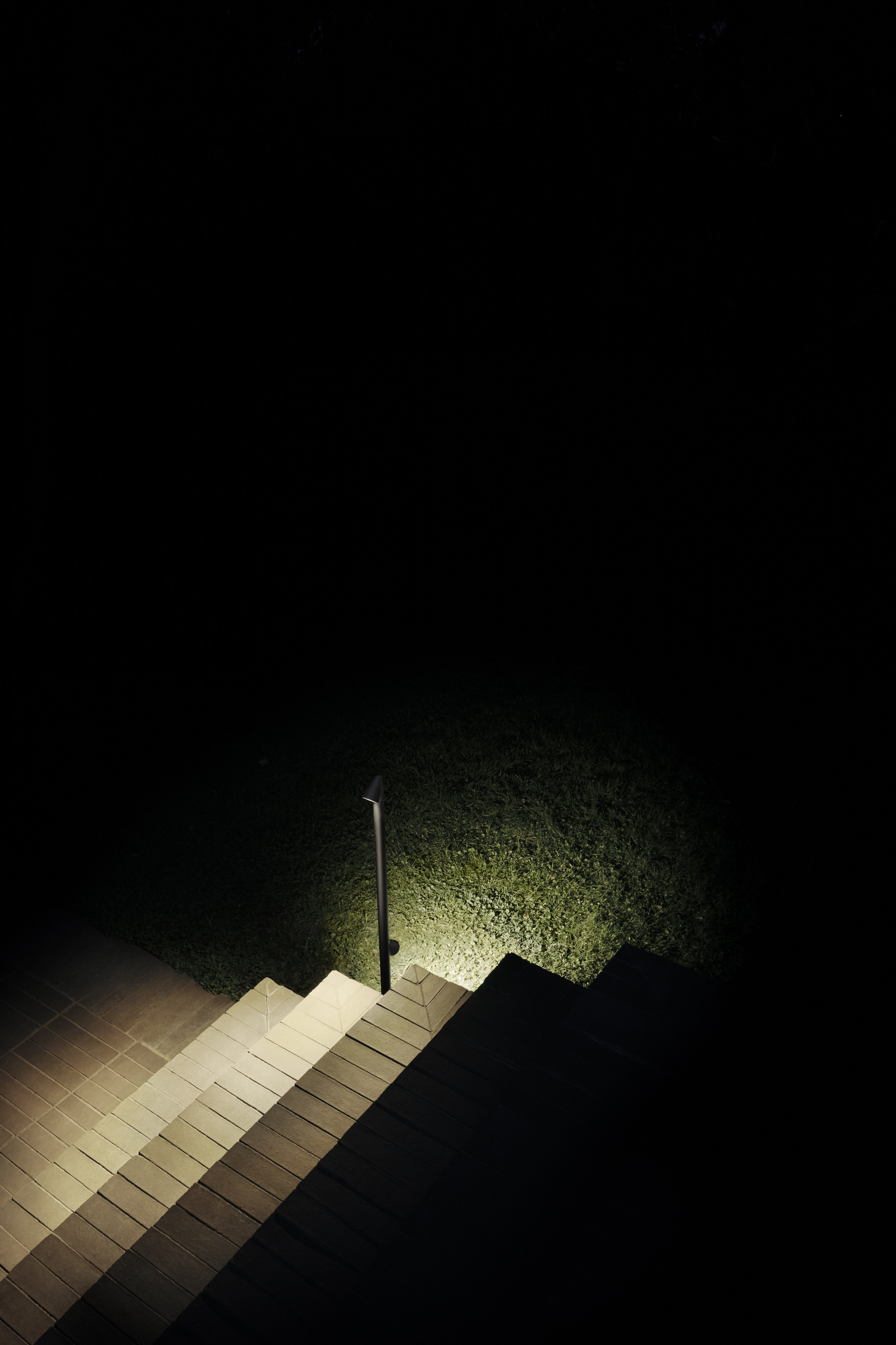 WALKSTICK DOUBLE Bollard light By Flos | design Antonio Citterio