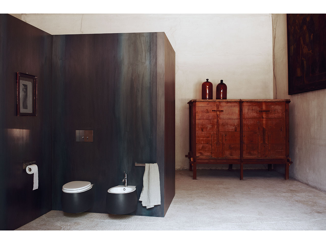 PEAR 2 | Toilet By Agape