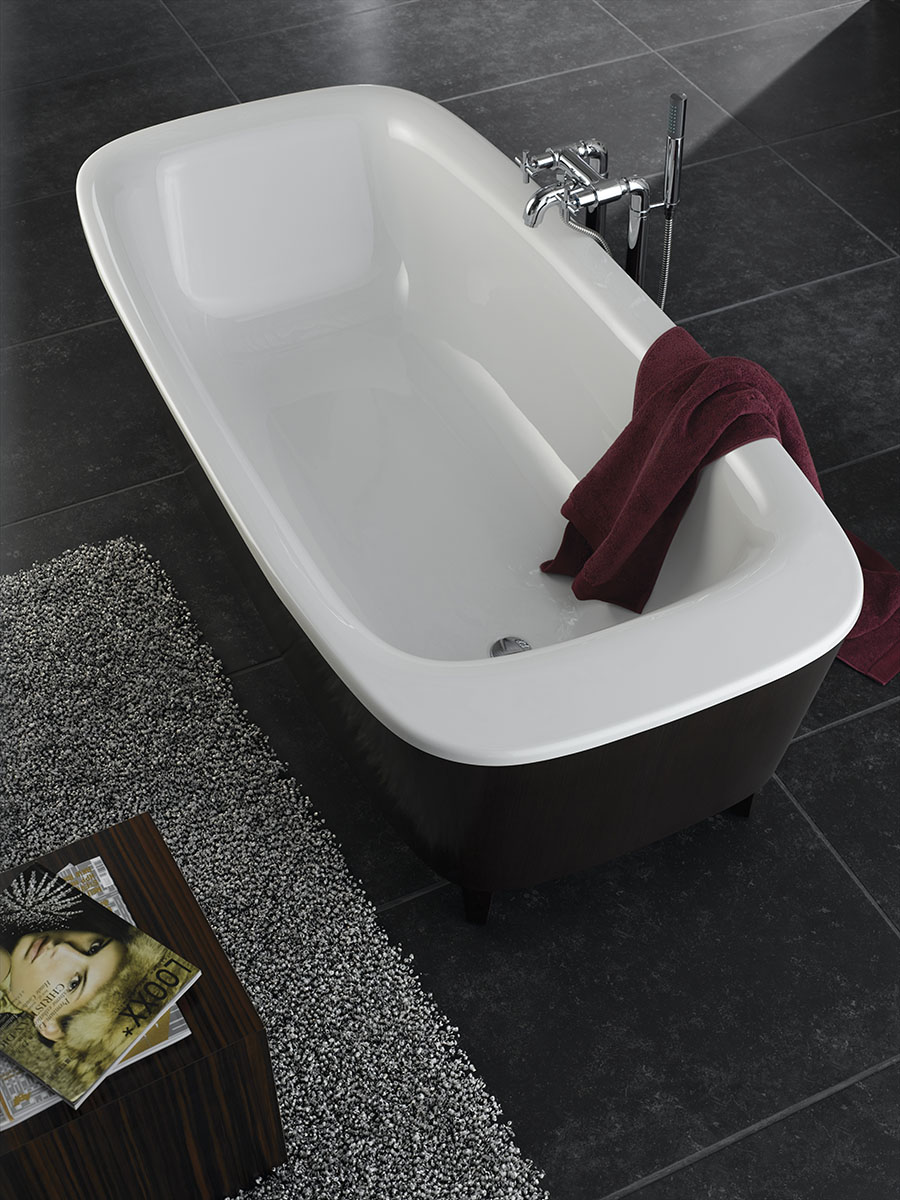 WATER JEWELS Freestanding rectangular ceramic bathtub By VitrA ...