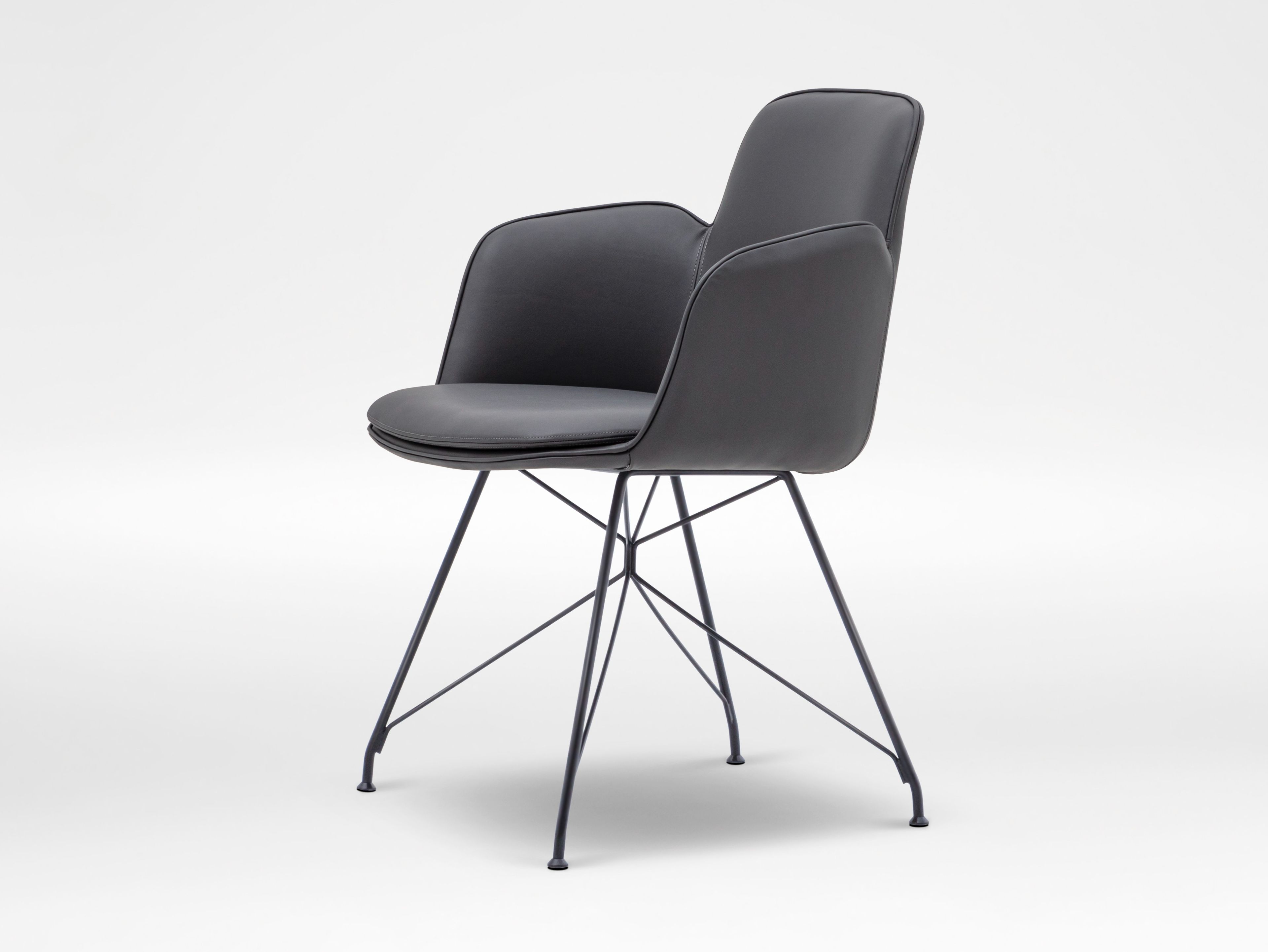 WING | Chair with armrests Leather chair with metal legs By CAMERICH | design Favaretto&Partners