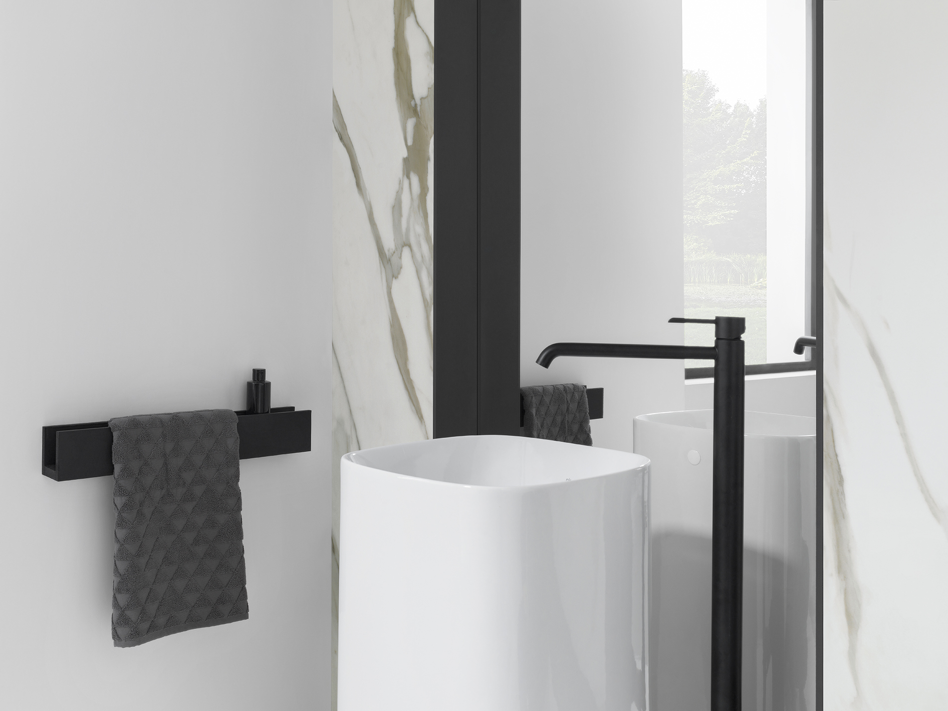Porcelain stoneware wall/floor tiles with marble effect XLIGHT PREMIUM ...