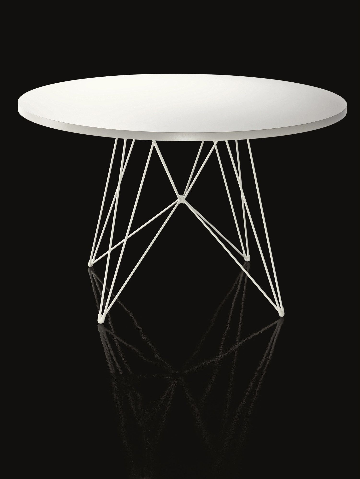 Round MDF table XZ3 | Round table By Magis