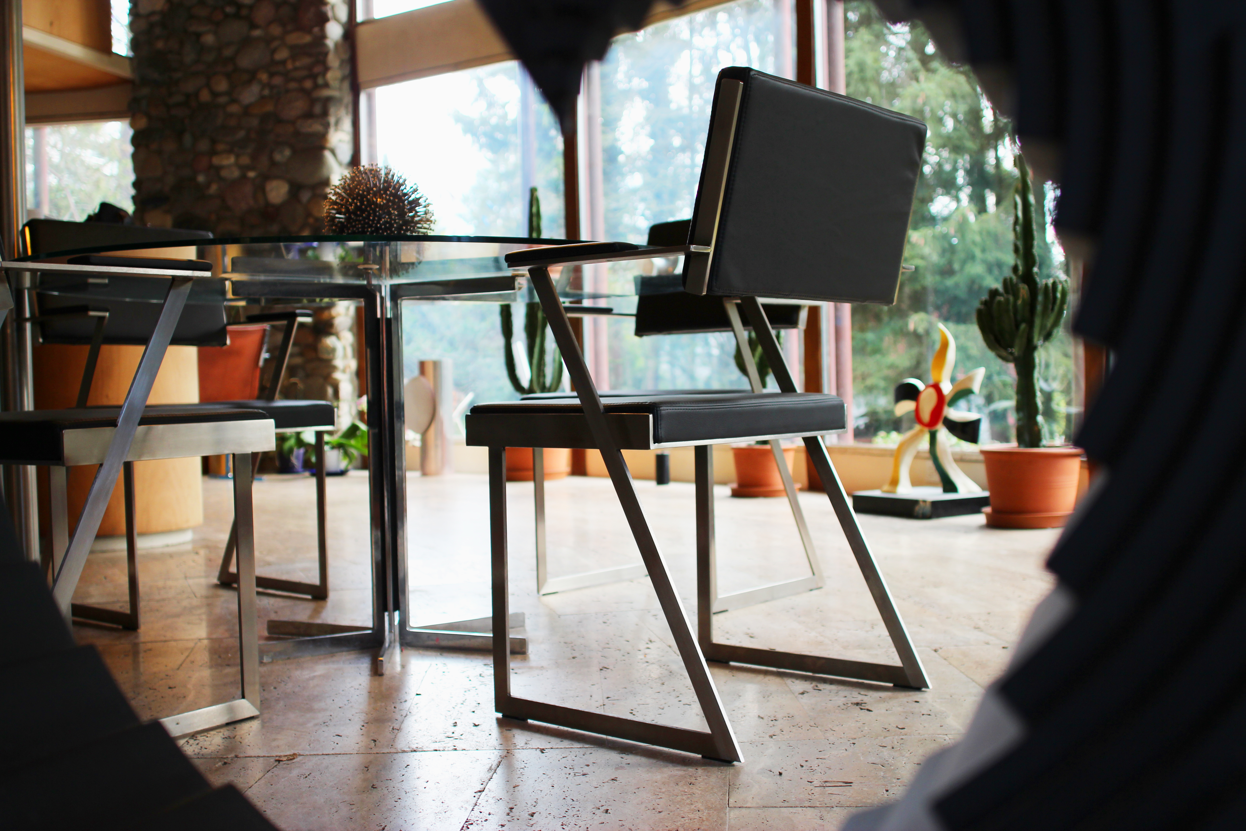 ZULU Leather chair with armrests By ZALABA Design | design Ginger Zalaba